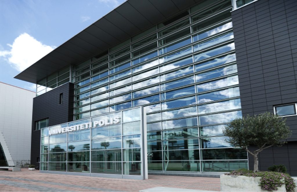 CURTAIN WALL FACADE & SKYLIGHTS - Pespa Alumin